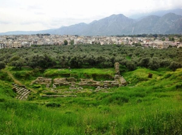 Ven a visitar Esparta, ciudad de vacaciones. La dura vida de los espartanos