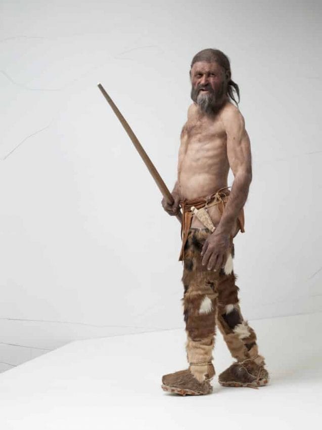 Ötzi, una momia congelada en el hielo de los Alpes, su muerte